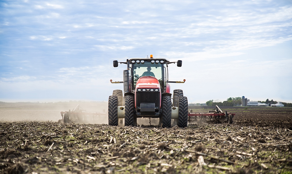 Row Crop Tractors